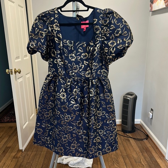 Lilly Pulitzer | Dresses | Navy Lilly Pulitzer Dress With Gold Floral ...